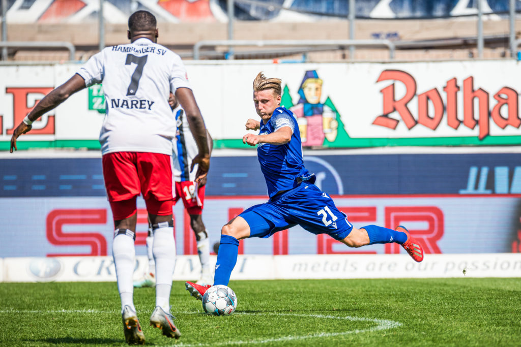 Vorzeitig verlängert - KSC-Verteidiger Marco Thiede bleibt bis 2022 ...