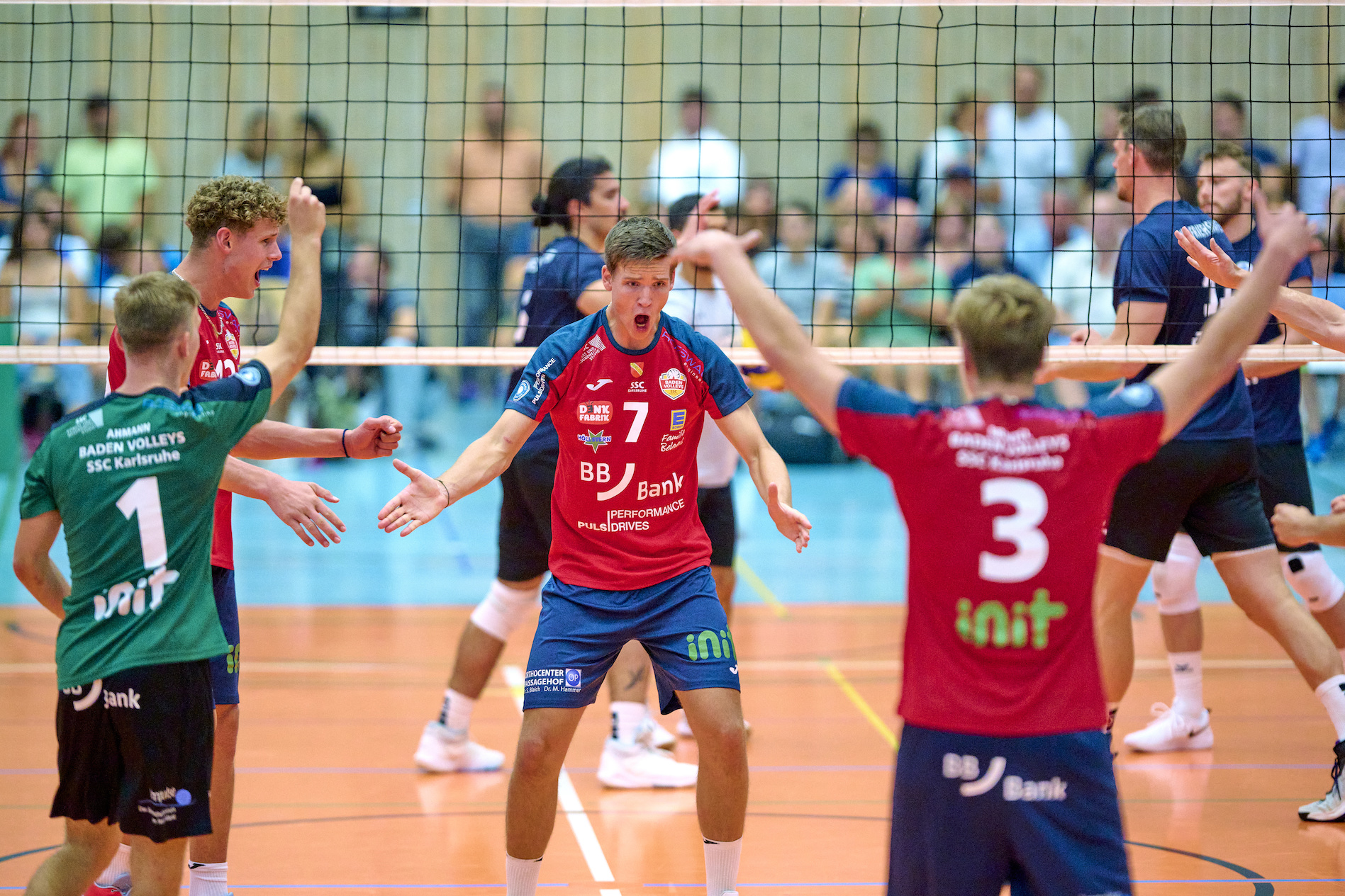 BADEN VOLLEYS vor Erstliga-Premiere: "Können um Playoffs mitspielen ...