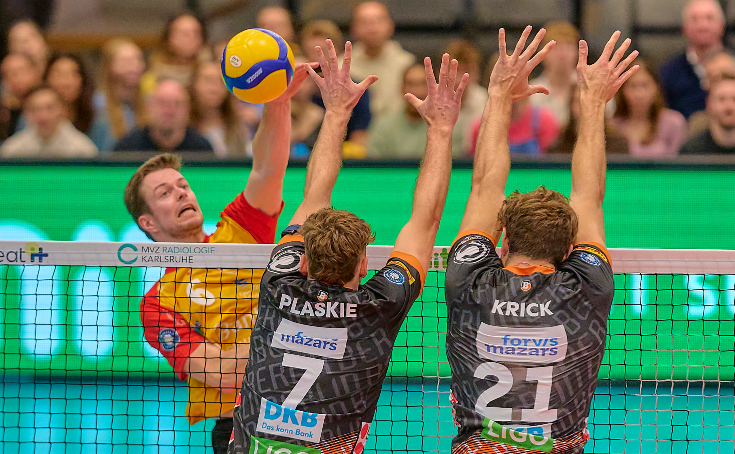 Duell mit dem Rekordmeister: BADEN VOLLEYS auf Augenhöhe - meinKA